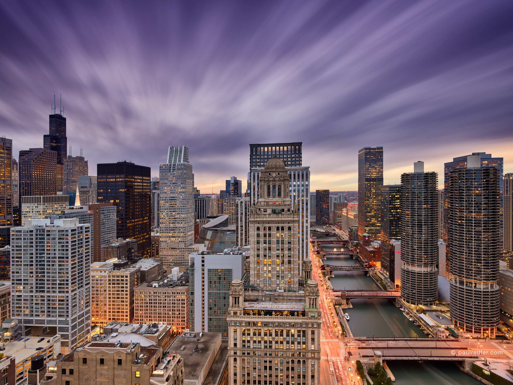 Chicago from the rooftops : Carbide, Carbon and a little Hard Rock ...
