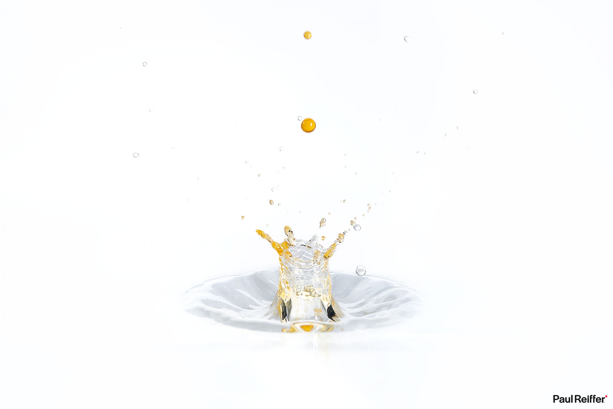 Splash! - Water Drop Photography with High Speed Freeze Flash | Paul ...